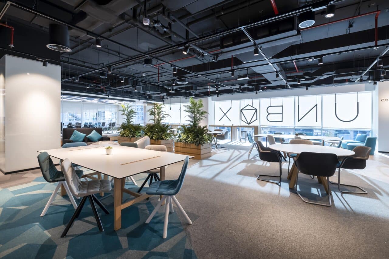 Unbox Bay Square - Lamar Development